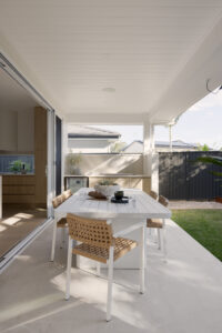 VJ Panelling: The Irresistibly Simple Secret to Stunning Walls - Oak ...