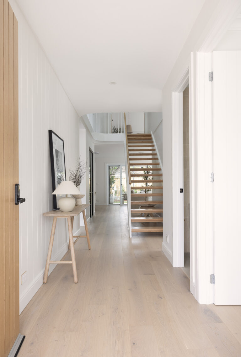 VJ Panelling: The Irresistibly Simple Secret to Stunning Walls - Oak ...