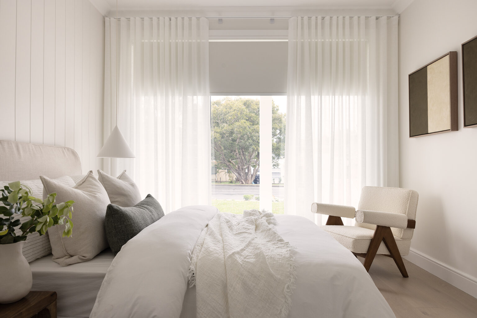 Blinds and Curtains Pairings That’ll Make Your Home Shine - Oak and Orange